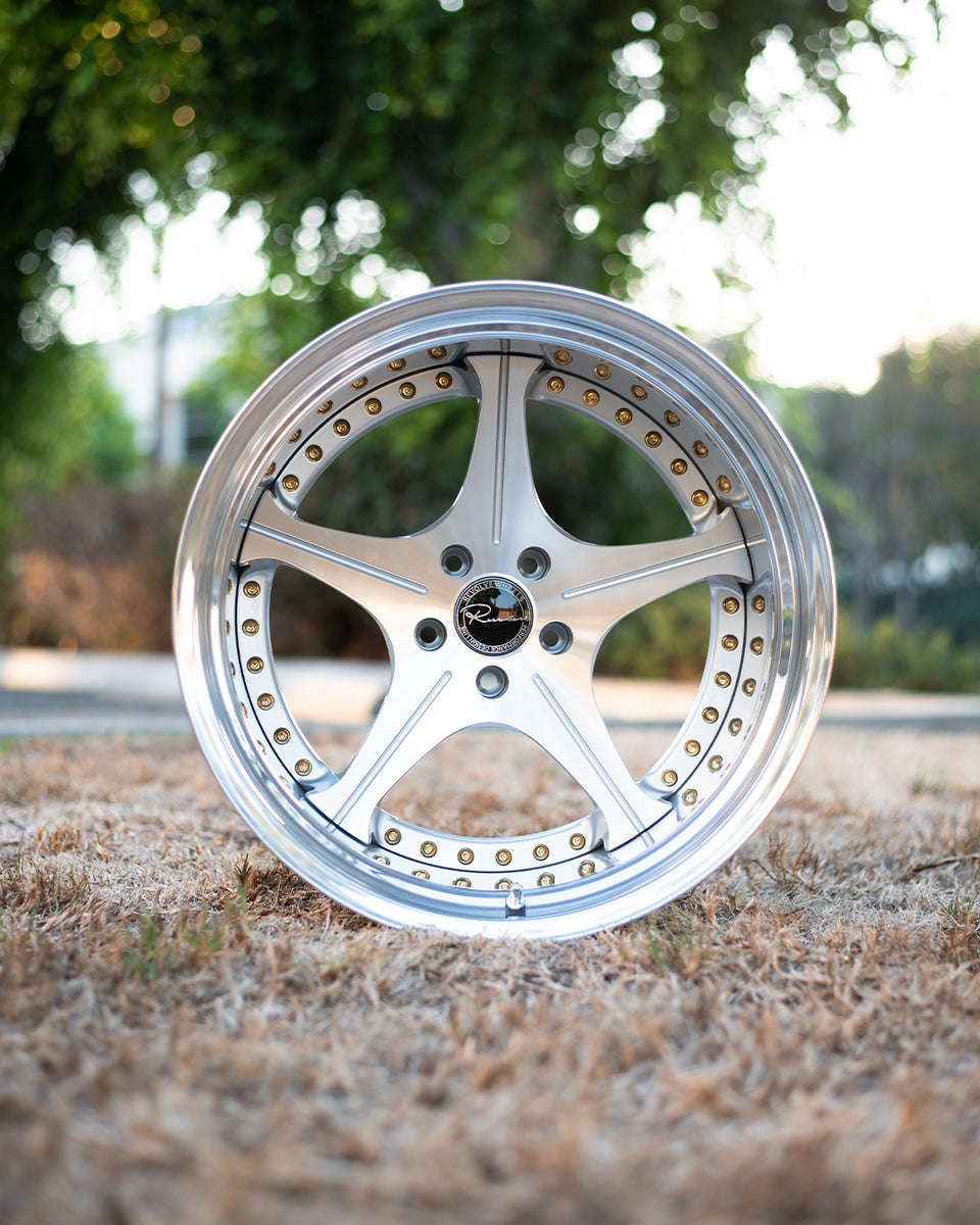 MONARCH – Revolve Wheels